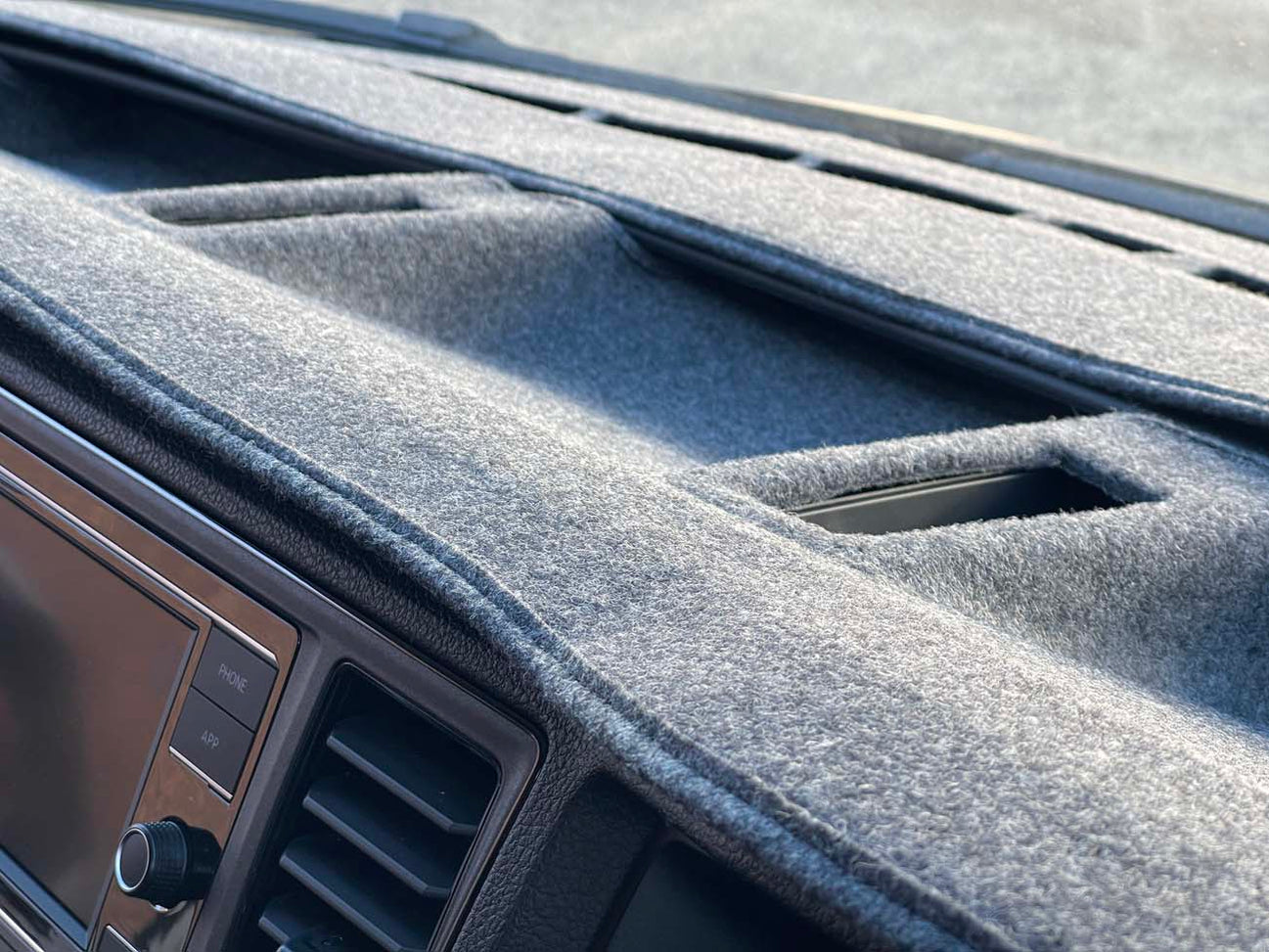 VW Crafter MY16-MY24 - Dash Mate Dashboard Covers — KombiLife Australia