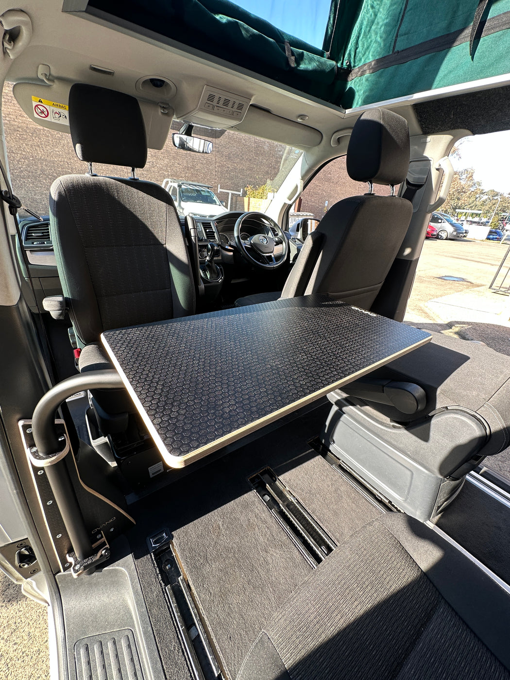 Ovano – Swing-Out Table — KombiLife Australia