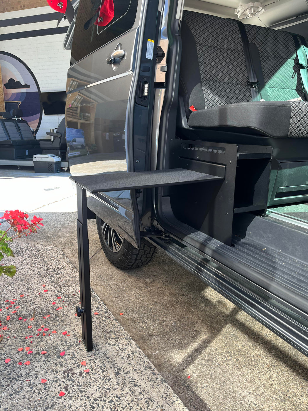 VW Multivan & California Shoe Box with Small table and Leg T5-T6-T6.1 ...