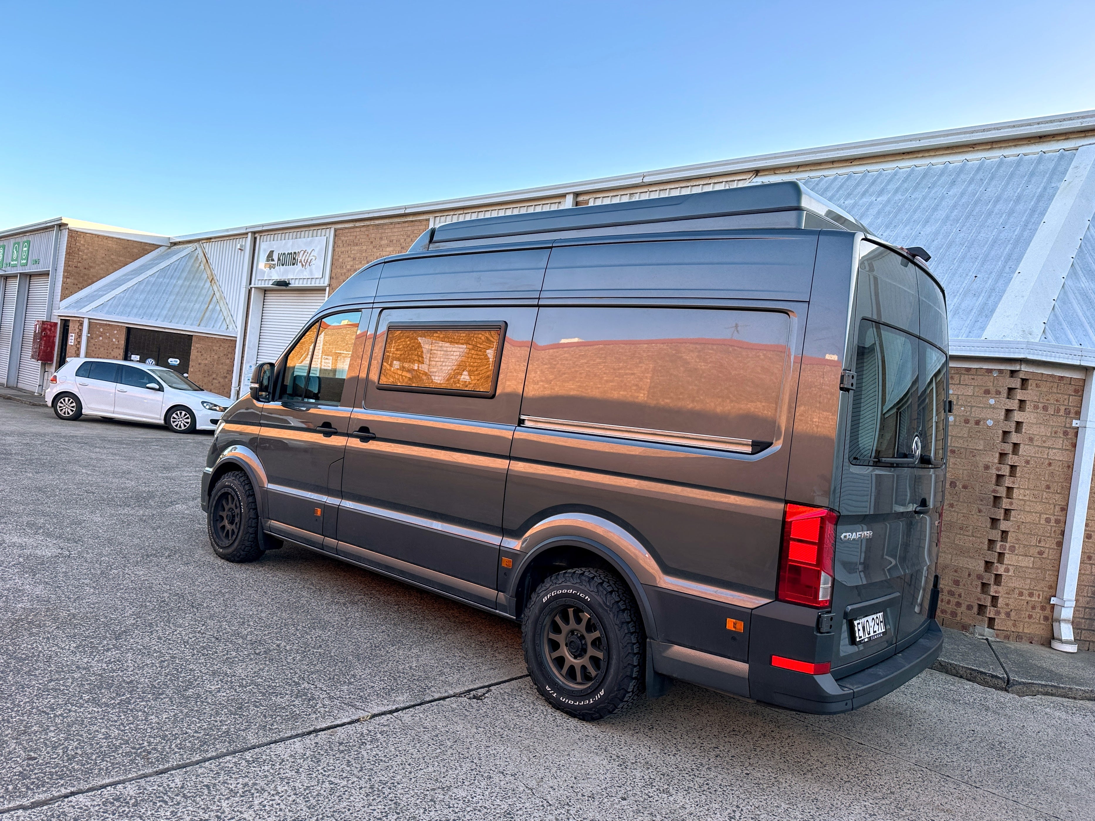 HURRICANE - Alloy Wheel for VW Crafter - Satin Black - 17x9 - 12U30P ...