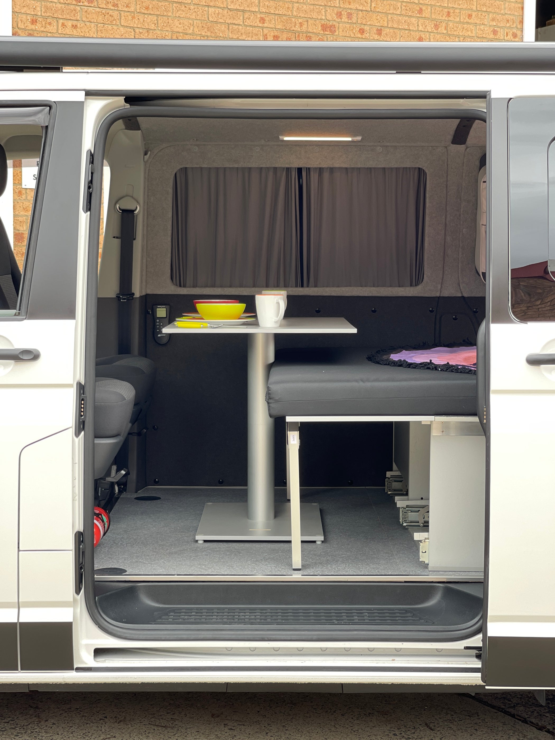 Volkswagen Swivel Seat Base for Passenger Seat T5/T6/T6.1 Multivan - T ...