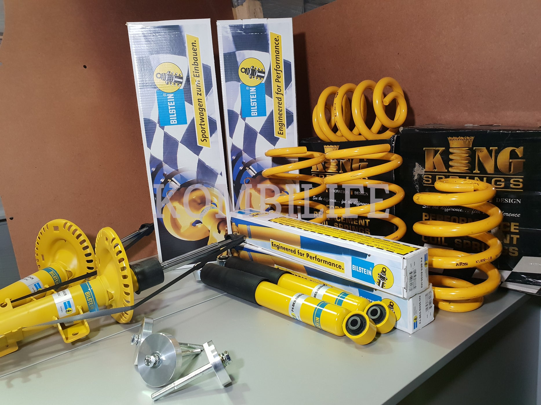 KombiLife Raised Suspension Lift Kit for VW T5/T6 4-motion Transporter ...