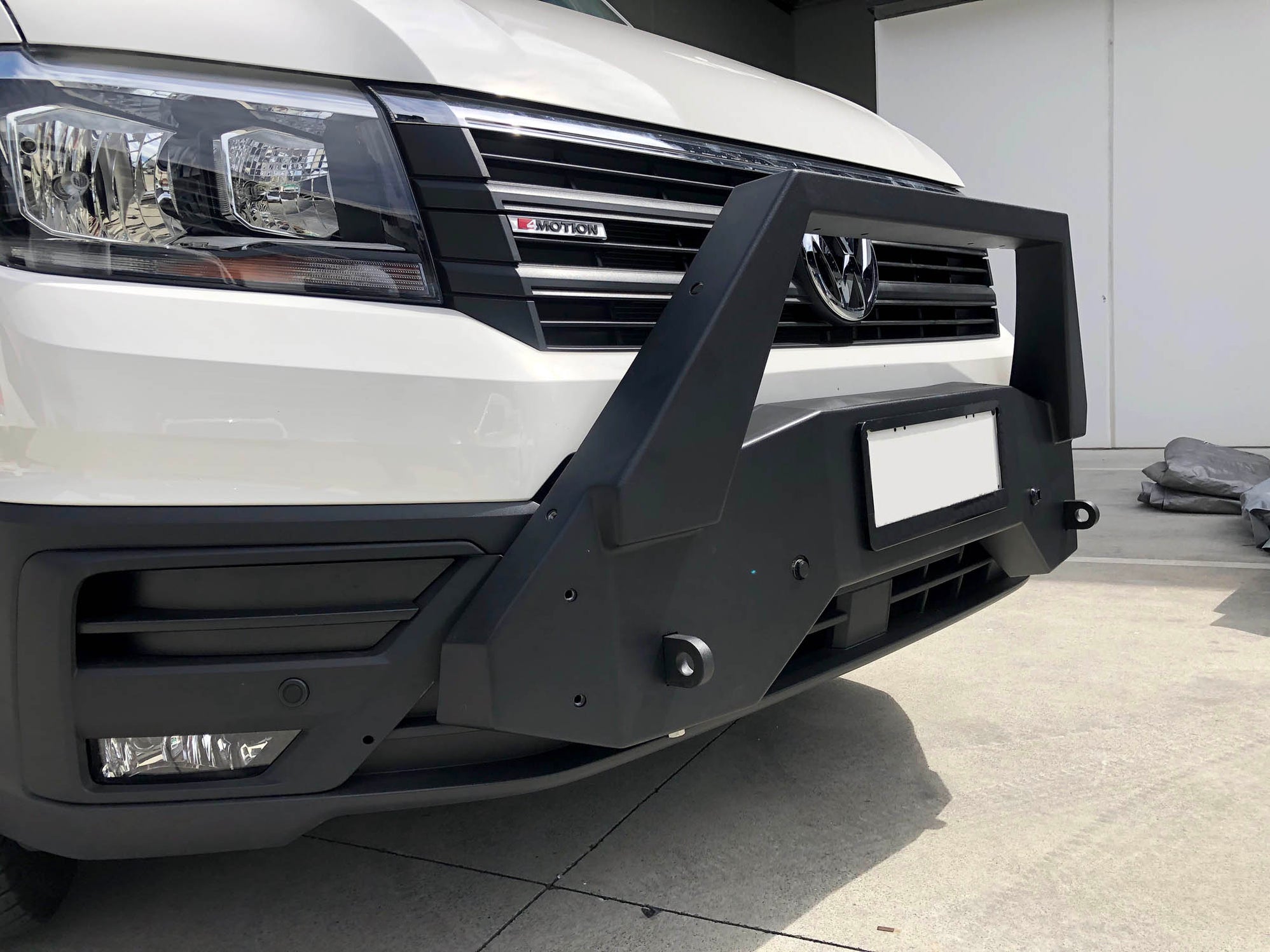Brunt Bar for VW Crafter — KombiLife Australia