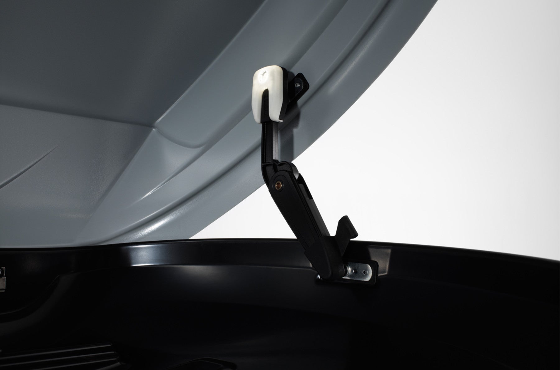 Thule Roof Box Light — KombiLife Australia